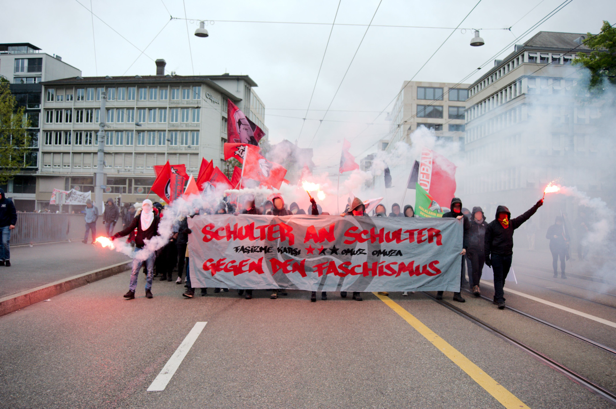1. Mai in Zürich – Die Demonstration am Morgen – ajour